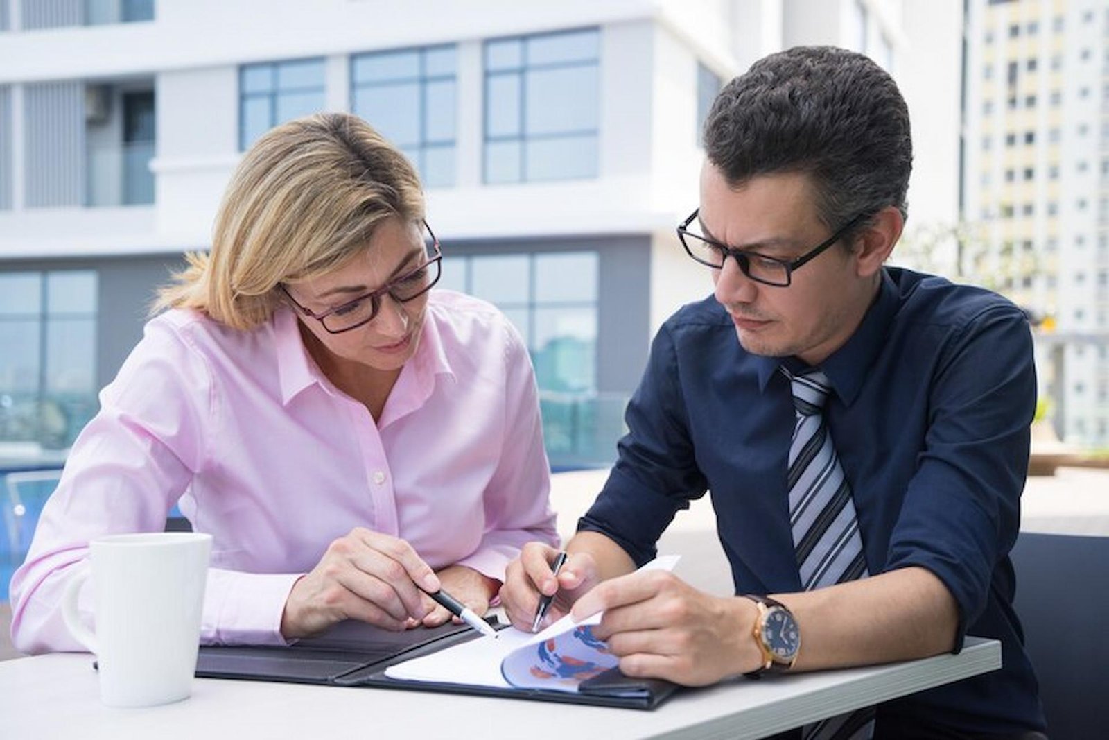 Contractor's Guide To Efficient Business Bank Account Managemen